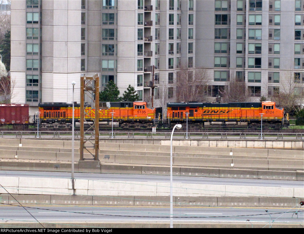 BNSF 6124 and 5135